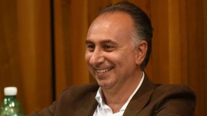 "La Di Falco vìola lo statuto. Faccia da consulente esterno ...