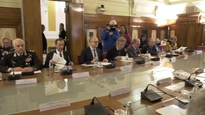 Sindaci al Viminale, Piantedosi promette: maggiori risorse per la sicurezza - Ottopagine.it Napoli