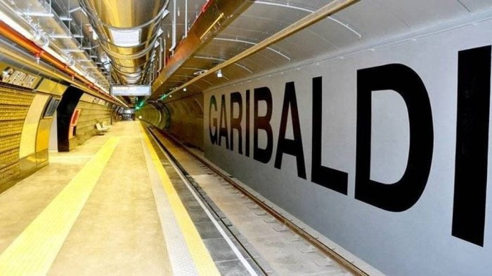 Champions League a Napoli: corse straordinarie della metro per la Linea 2 - Ottopagine.it Napoli
